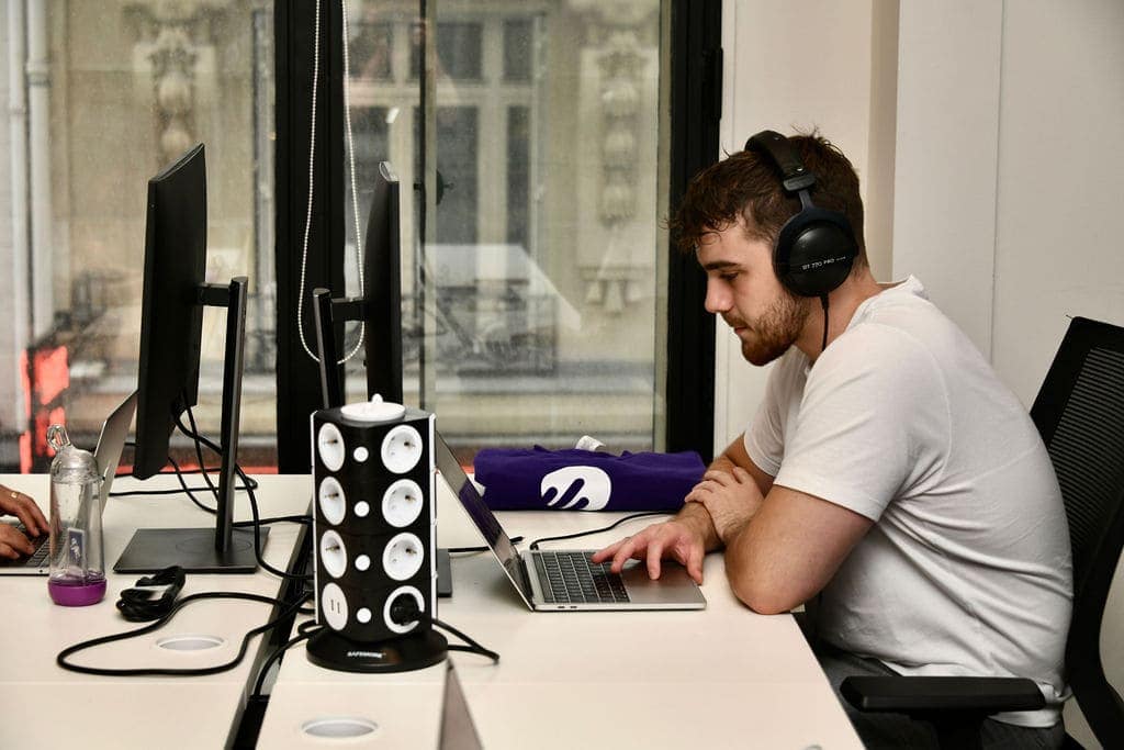 Podcast Promotion Service: The 17 Best Agencies | Ausha Blog